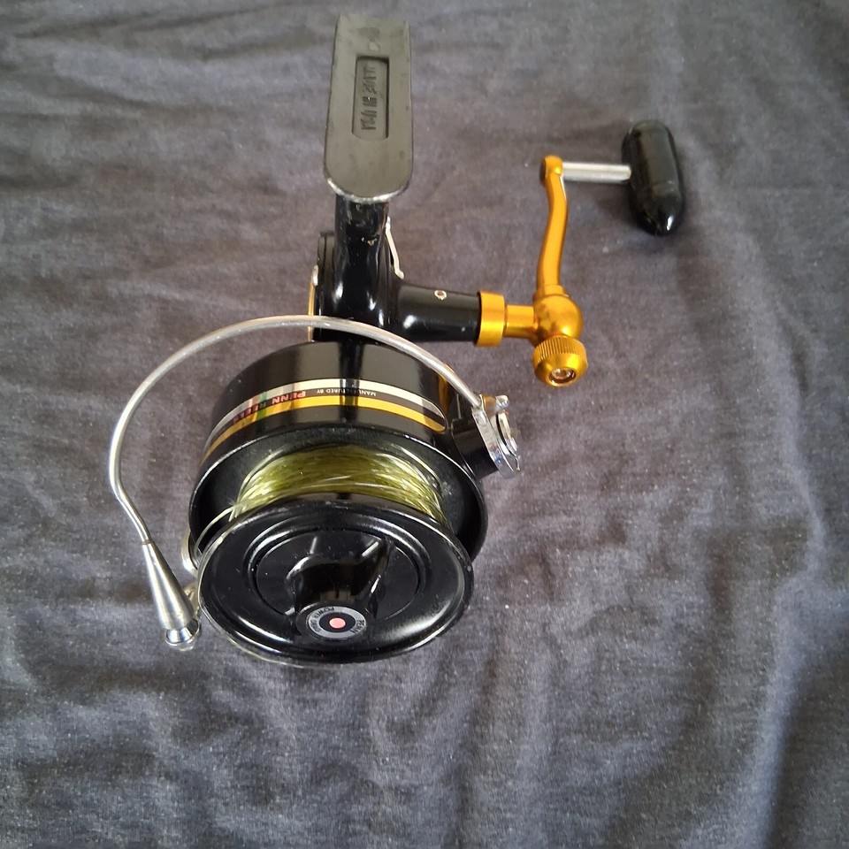 PENN 704z spinning reel perfect condition | eBay