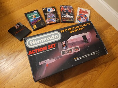 Vintage Nintendo 1988 NES-001 Action Set New Unused Open Box with extra ...
