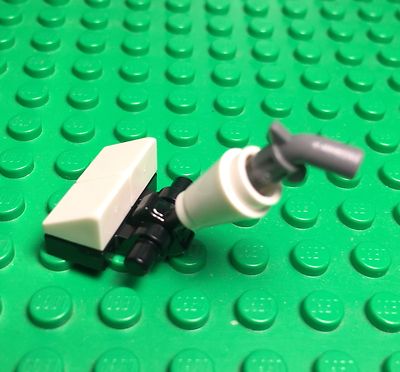 Lego City Town House Home Vacuum Cleaner / MOC Mini Figures Utensil ...
