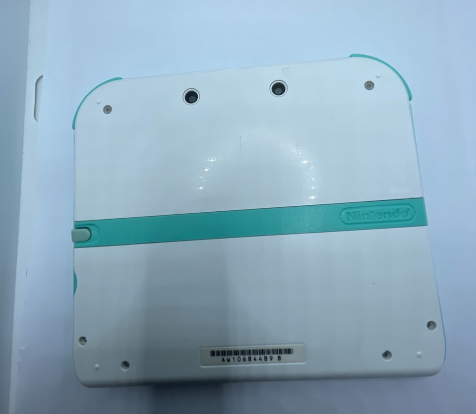 Nintendo 2DS Console - Sea Green Console With Stylus + Charger | eBay