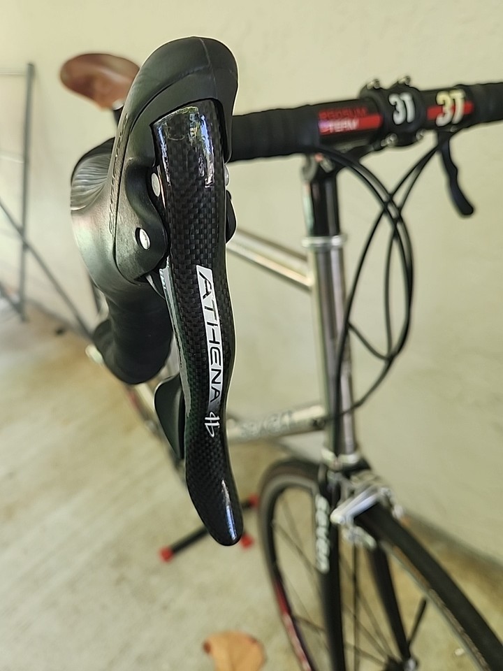 Seven Axiom Titanium Road bike 58 cm Campagnolo Athena 11 Speed Fulcrum ...