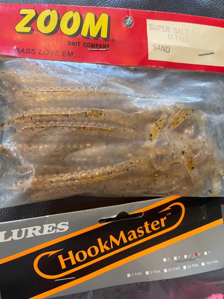 Zoom Original Soft Worm 6" Sand U Tale & Hookmaster Pink Stripe Bait NOS | eBay