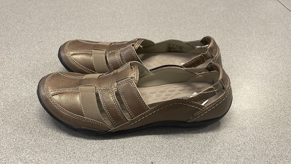 Clarks Women's Shoes Variation NWOB | eBay
