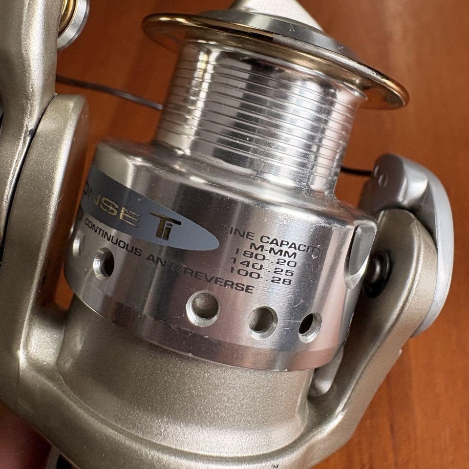 Quantum Response Ti 2000 Magnetic Titanium Baitcasting Reel Freshwater ...
