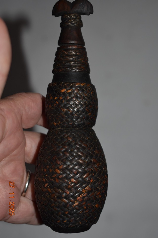 UNUSUAL IFUGAO RITUAL LIME CONTAINER, NICE RATTAN, TABAYAG 7" 1900S | eBay