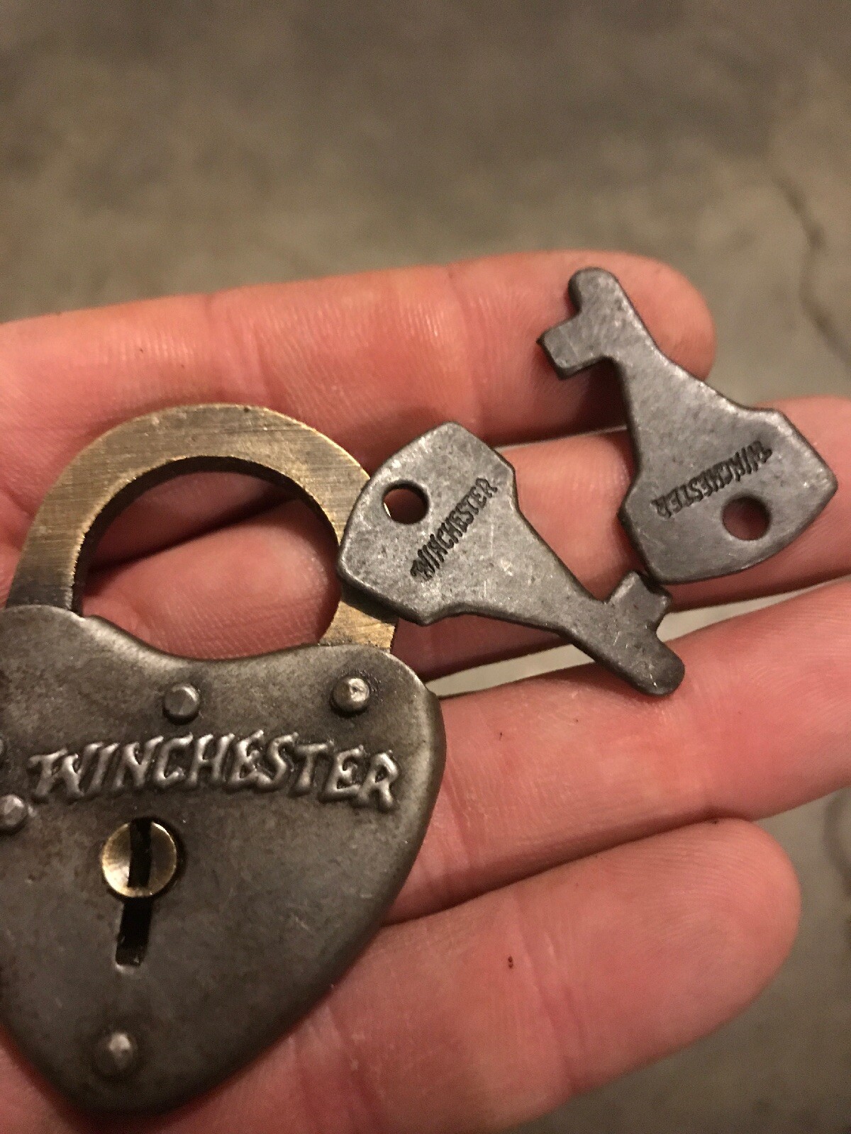 Winchester Gunsmith Padlock Lock Key Set Lot Patina x2 Keys Blacksmith ...