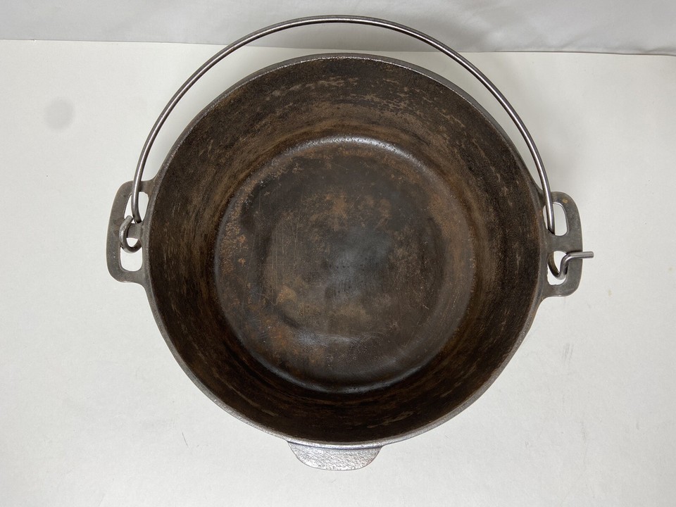 Vintage Antique Cast Iron Dutch Oven #8 Dutch Oven With Griswold Lid | eBay