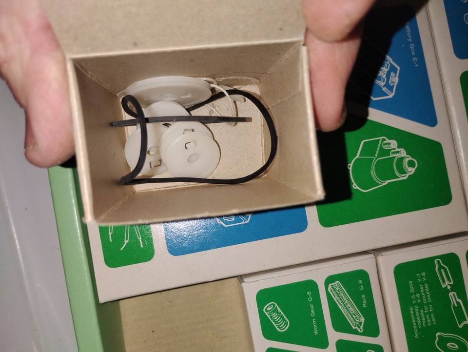 Science fair Mechanical Lab Kit Ct No 28-2570 Used Radio Shack | eBay