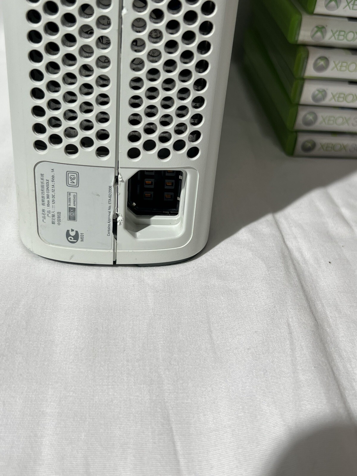 Microsoft Xbox 360 Pro System Bundle 60GB White Console for sale online ...