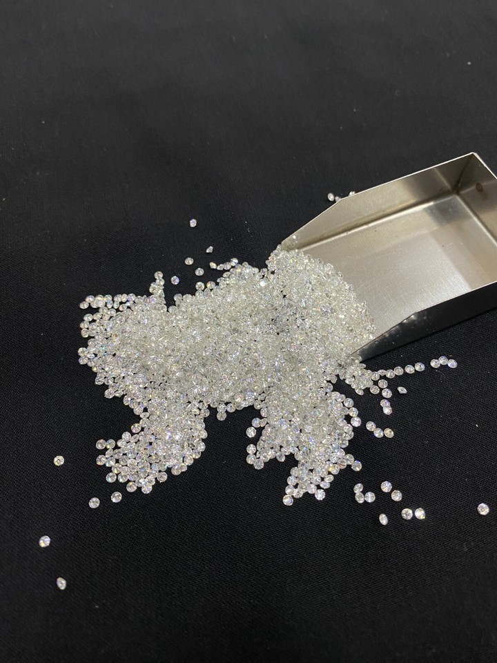 Natural 1.50MM Loose Diamond Round 25 Pcs Lot VVS Clarity D-F White ...
