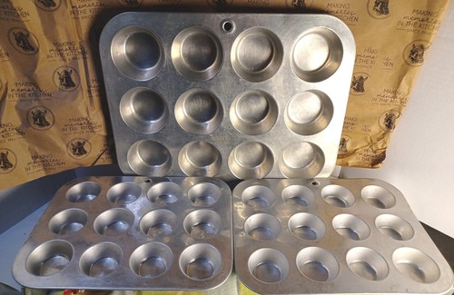 Lot 3 Vintage Aluminum Muffin and Mini Cupcake Baking Pans Kitchen ...