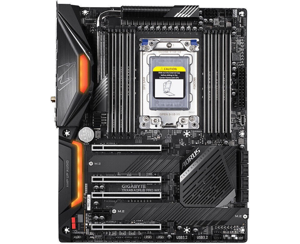 GIGABYTE TRX40 AORUS PRO WIFI Motherboard AMD TRX40 Socket sTRX4 DDR4 ...