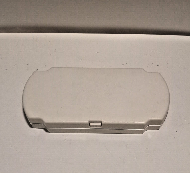 Used White UMD Universal Media Disc Carrying Case Storage Psp | eBay