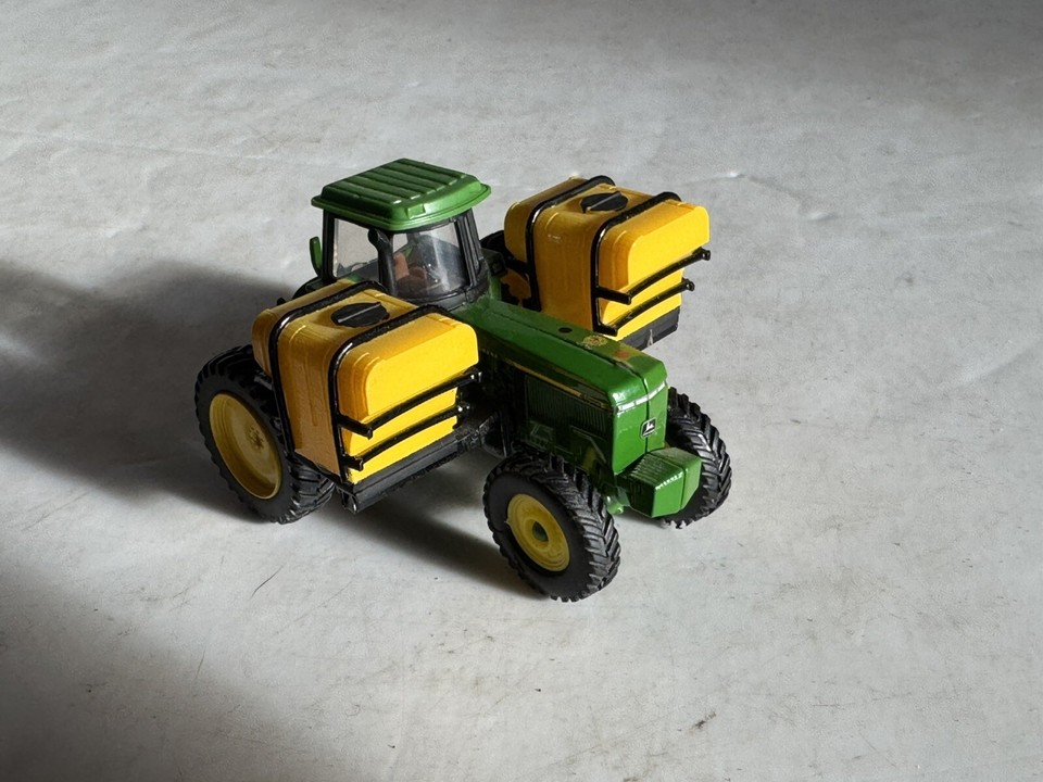 ERTL 1:64 scale John Deere 4960 Tractor w/custom Daul Tires & Mounted ...