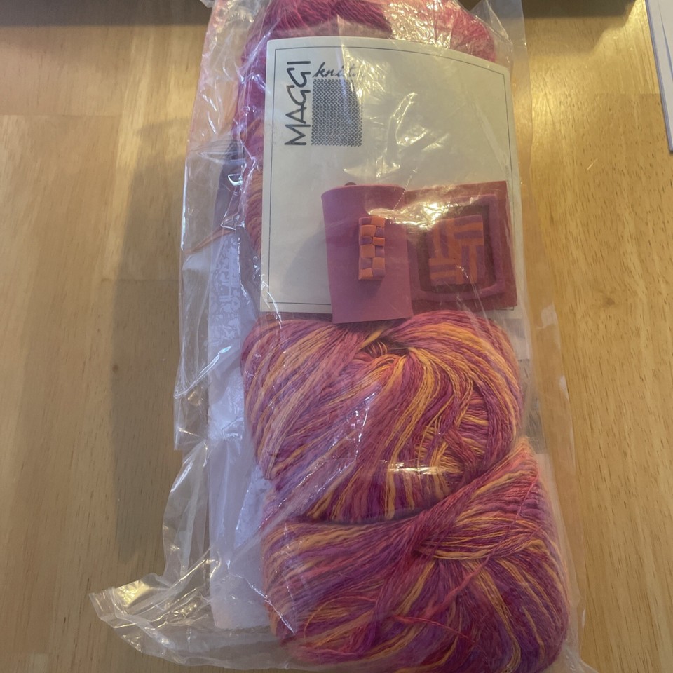 Maggi Knits The Beverly Scarf Pattern Yarn & Button Included | eBay