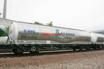 PHOTO BRAND NEW JPA-A BOGIE CEMENT TANK WAGON NO12446 OF VTG/LAFARGE ...