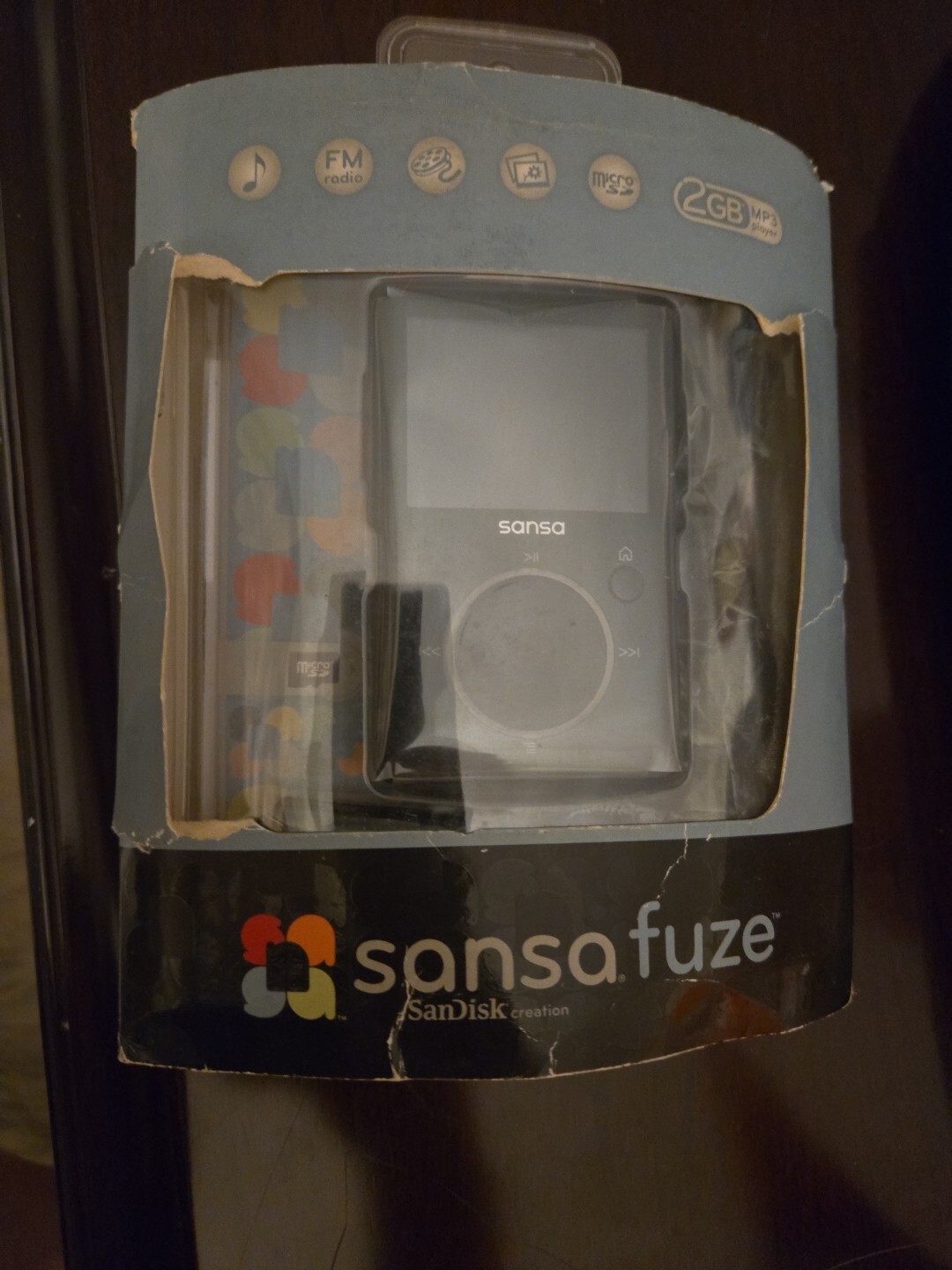SanDisk Sansa Fuze Black ( 2 GB ) Digital Media Player MP3 PLAYER NIB ...