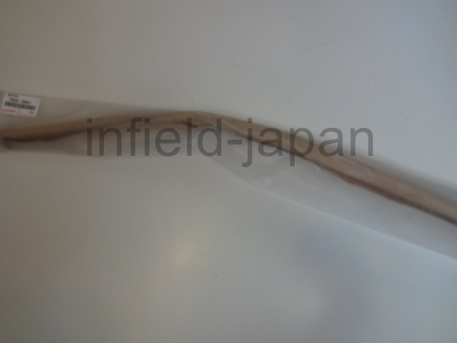 Genuine Toyota Land Cruiser LX470 Windshield Moulding Outside RH 75533 ...