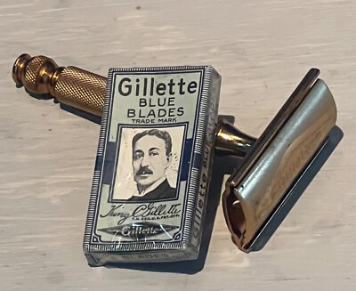 Vintage Gillette Travel Razor With Blue Blades | eBay