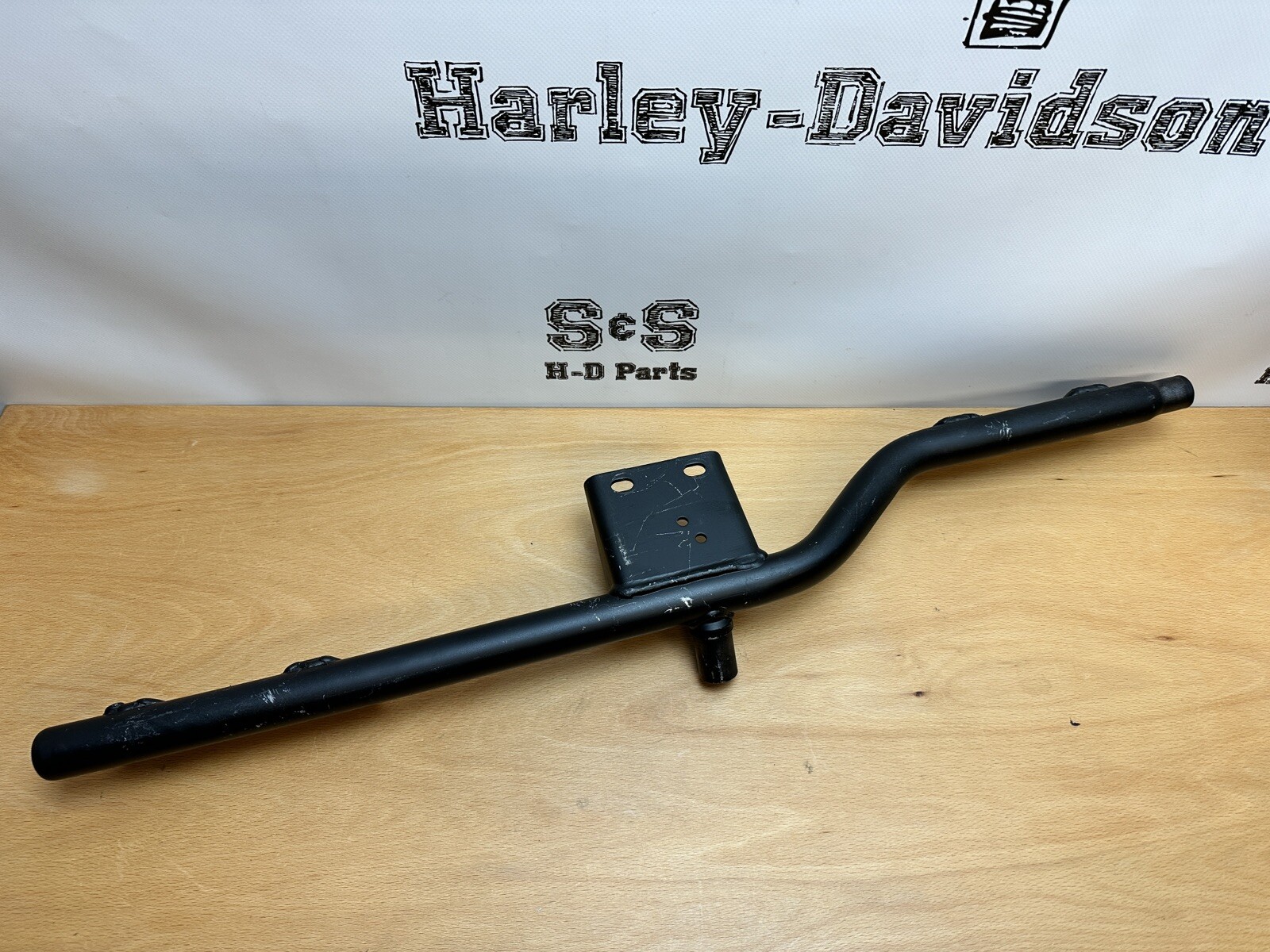 Genuine Harley-Davidson MUFFLER INTERCONNECT BRACKET, support assembly ...