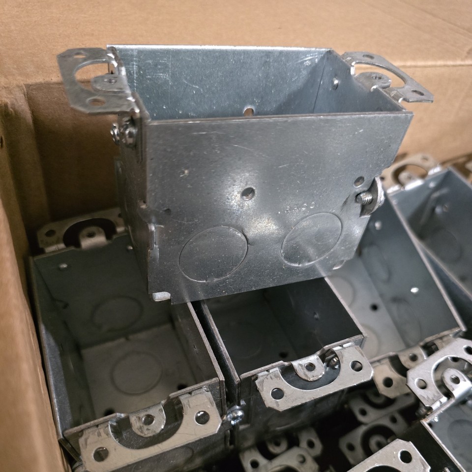 RACO Switch Box Outlet 1 Gang With 8 Conduit Knockouts Steel 3"L x 2"W ...