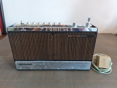 VINTAGE GRUNDIG SOLID STATE AM/FM SHORTWAVE RADIO Broken Not Working | eBay