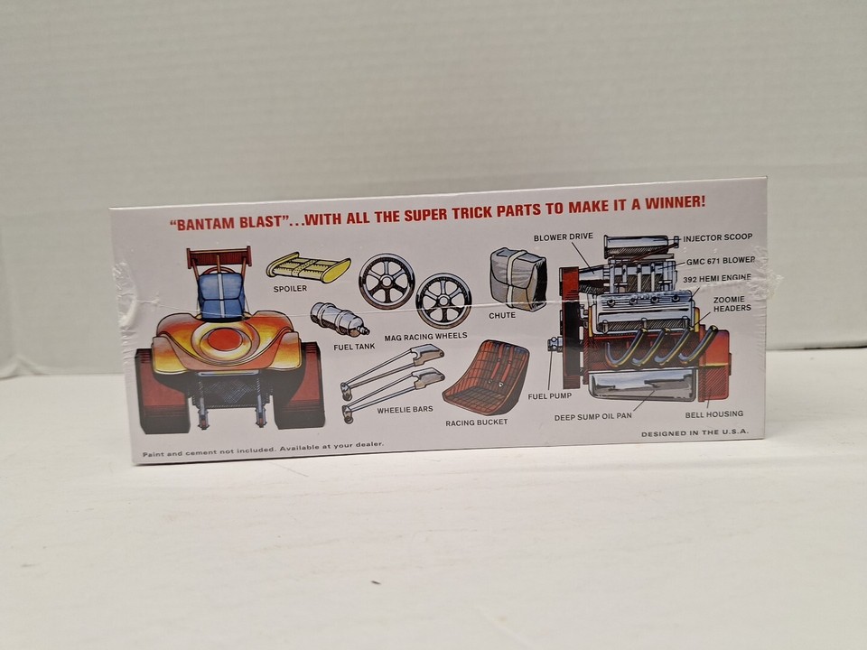 MPC 1:25 Bantam Blast Dragster AA/FA Altered Roadster Plastic Model Kit ...