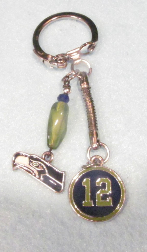 Seattle Seahawks Football #12 Beaded Keychain/purse clip - New w/gift ...