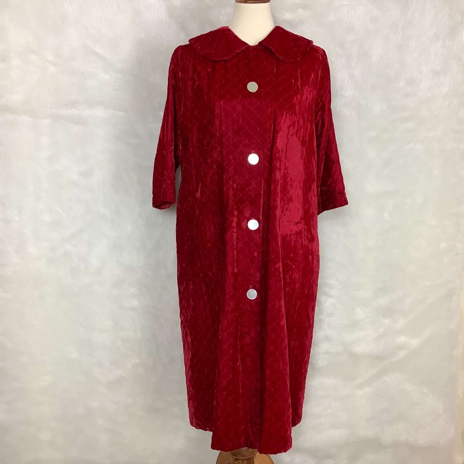 Vintage 50s 60s Red Velvet Quilted House Coat - Gem