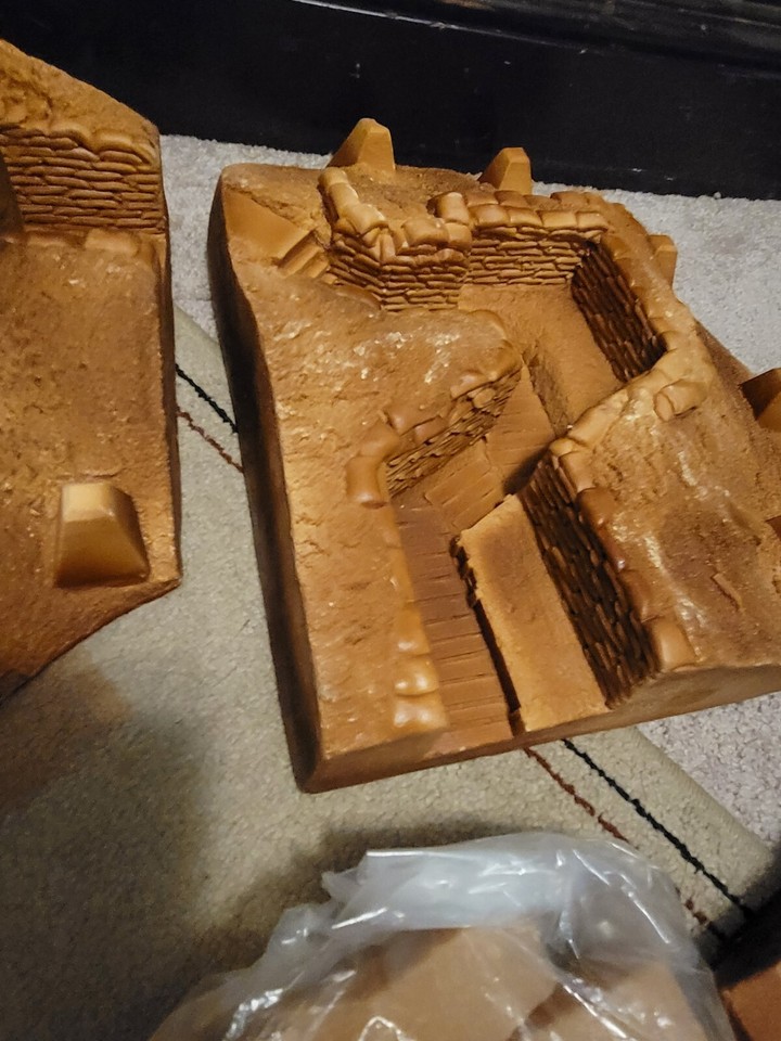 Vintage Toy Soldier Company war reenactment setup with green soldiers ...