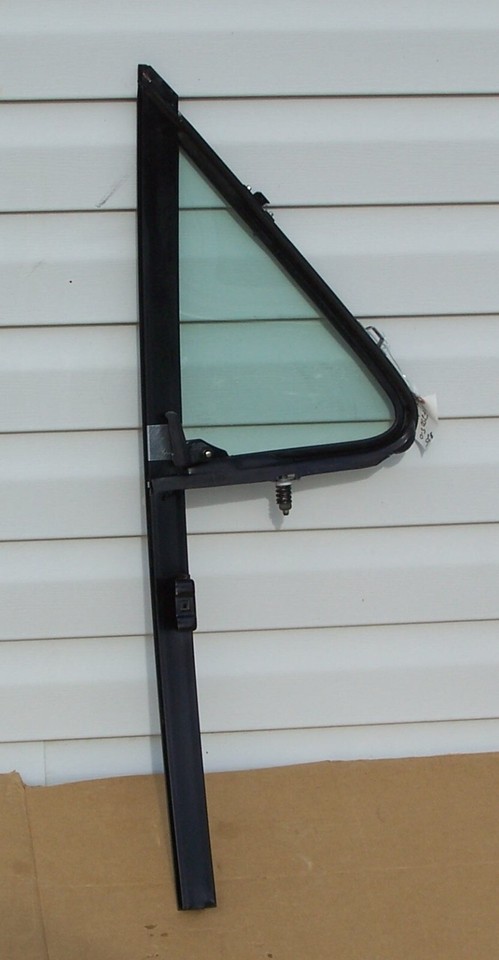 87 - 91 FORD F150 F250 F350 DRIVER SIDE FRONT VENT WINDOW ASSEMBLY OEM ...