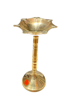 Golden Brass Kuber Batti Standing Diya Dia Oil Lamp for Puja Decoration ...