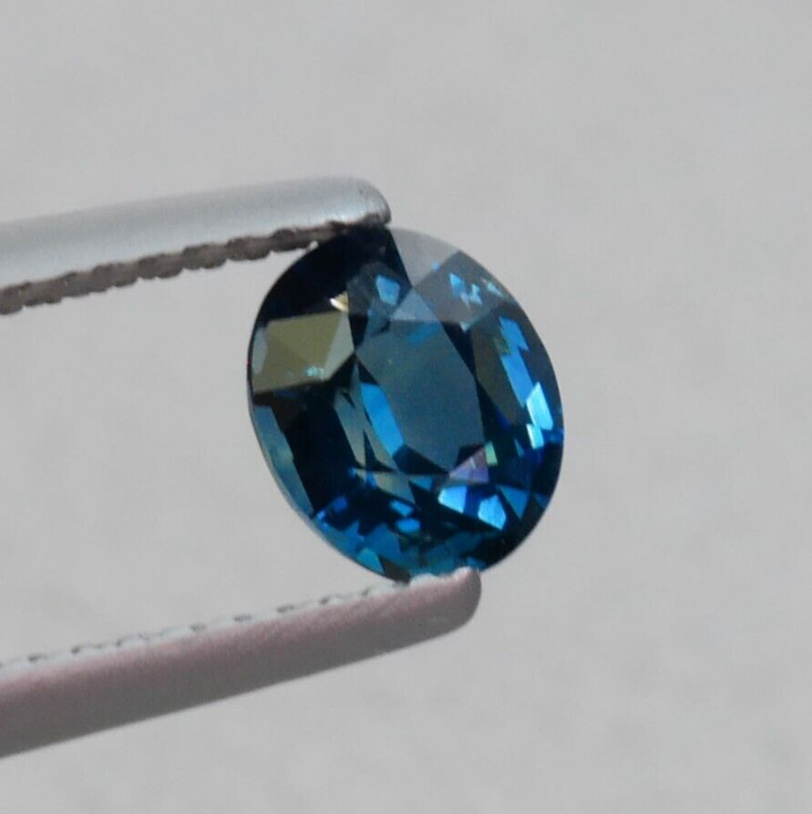 1.10ct Certified Natural Blue Sapphire OV 7x6mm Sweet Blue Color 100% ...