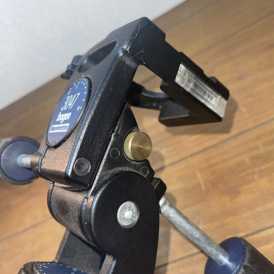 Bogen Manfrotto 3047 pan/tilt head, 3001 tripod, Made in Italy | eBay