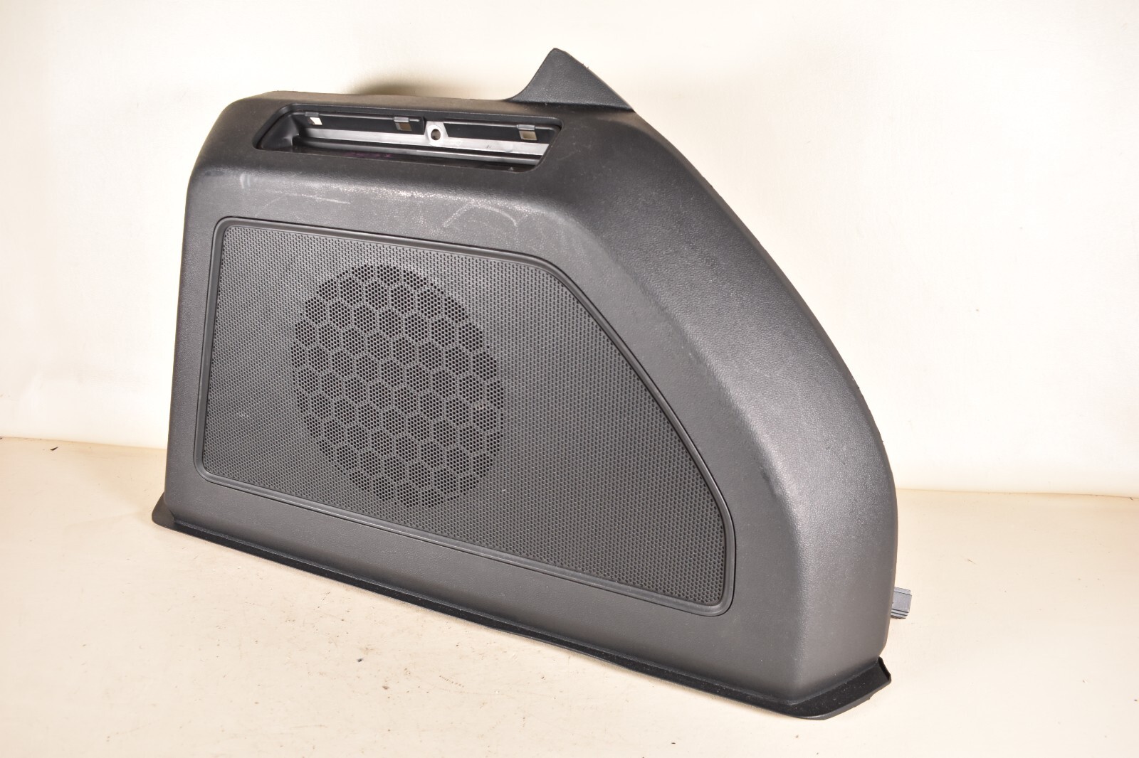 12-16 VOLKSWAGEN BEETLE TRUNK SUBWOOFER SPEAKER AUDIO SPEAKER 5C5035591 ...
