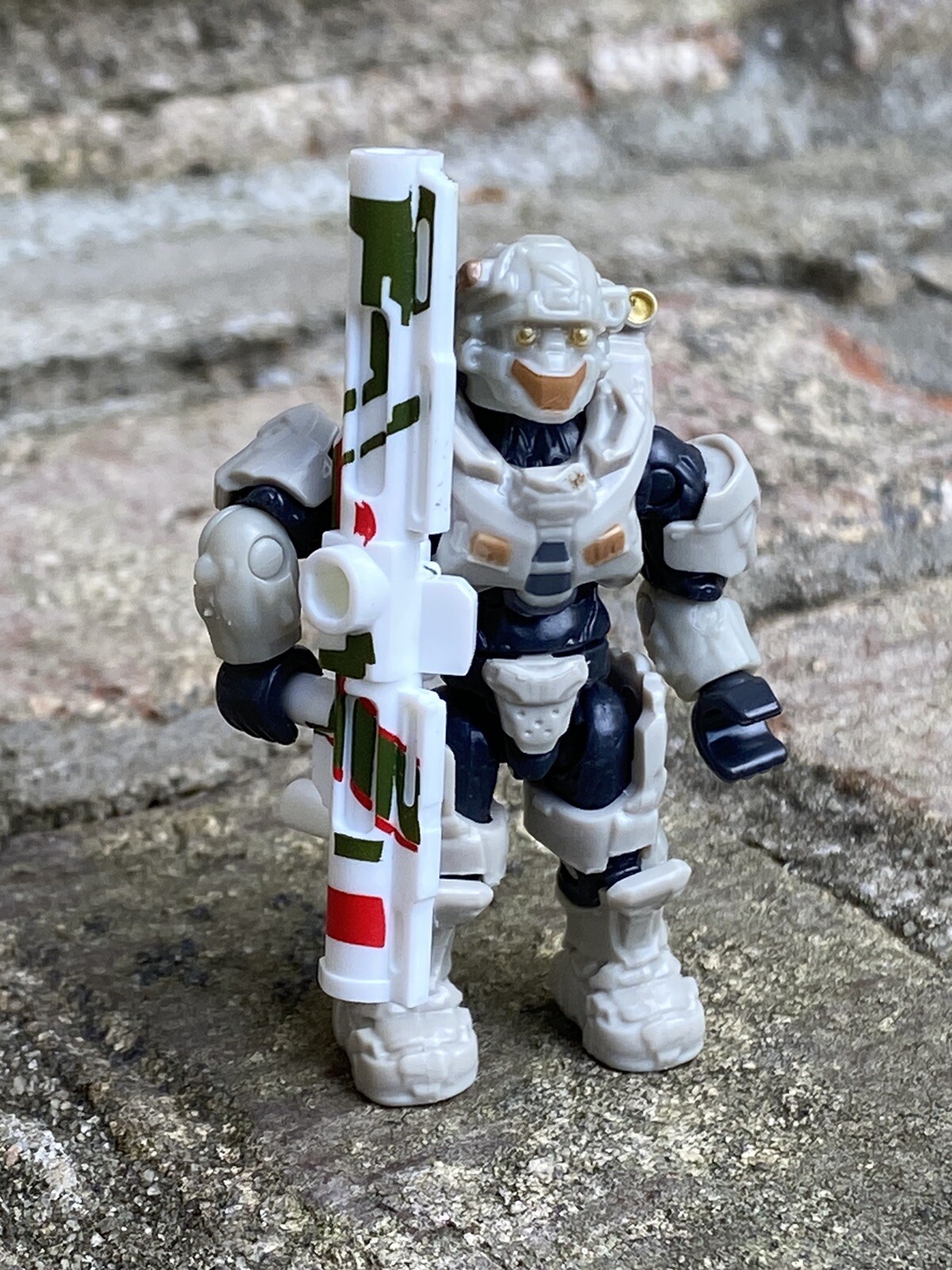 Halo Mega Bloks UNSC Spartan Centurion Fred-104 Mini Figure DYH87 Blue ...