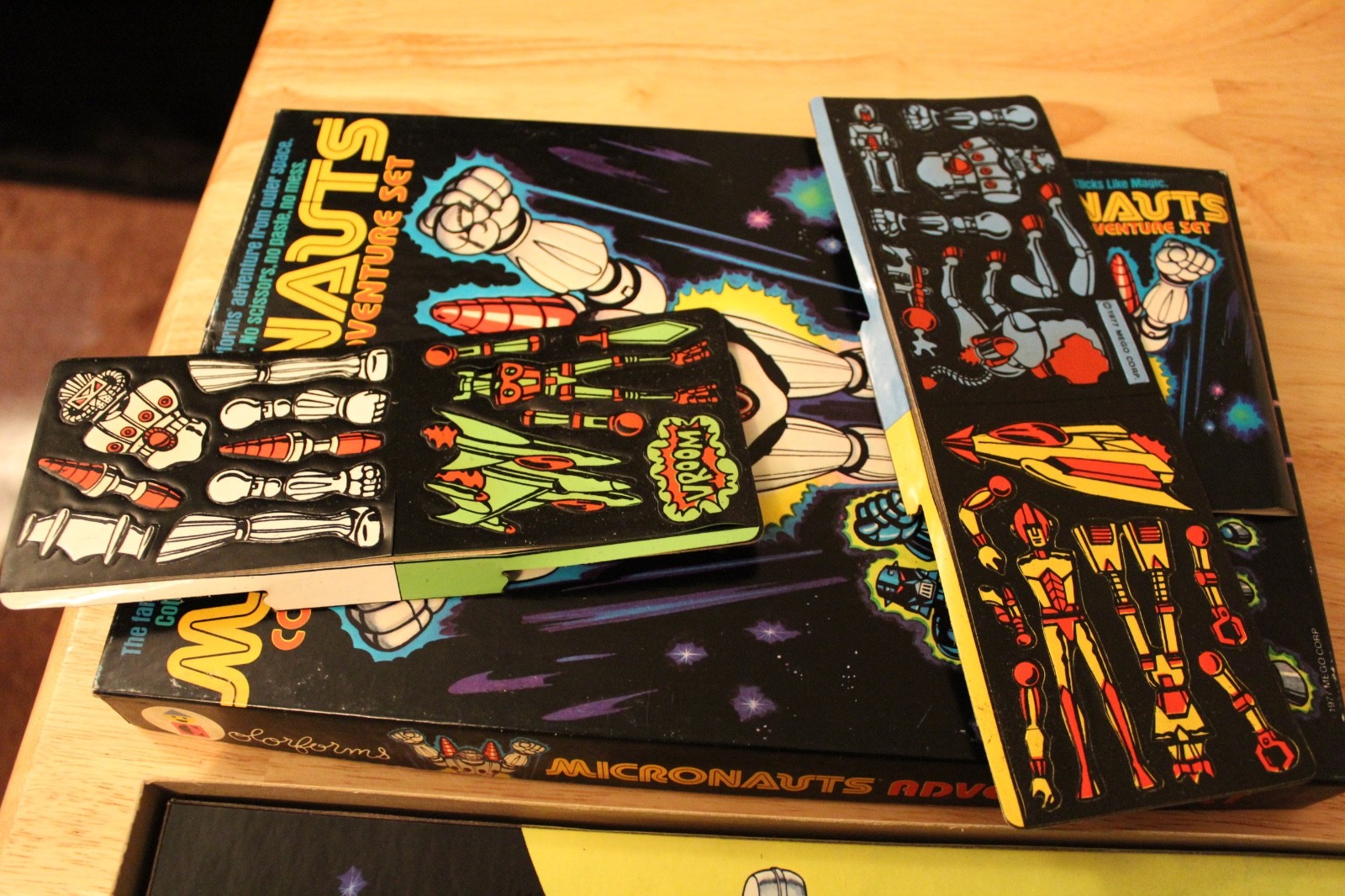 VINTAGE 1977 MEGO MICRONAUTS COLORFORMS TOY ADVENTURE SET COMPLETE RARE ...