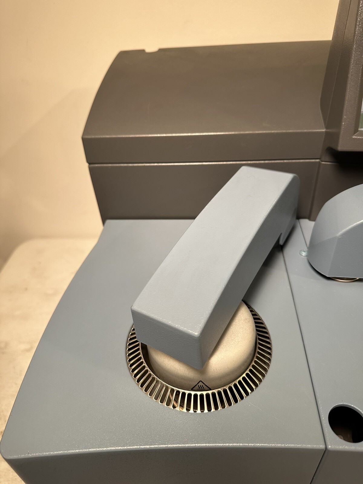 TA INSTRUMENTS DSC Q200 - Differential Scanning Calorimeter | eBay