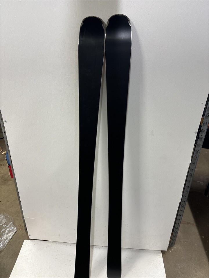 2023 Volkl Blaze 86 Skis 180 CM 129/68/111 Tip And Tail Rocker #5R | eBay