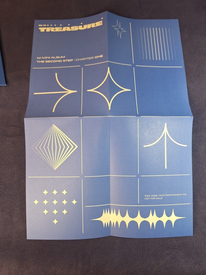 TREASURE 1st Mini Album THE SECOND STEP CHAPTER ONE Photobook Blue Ver ...