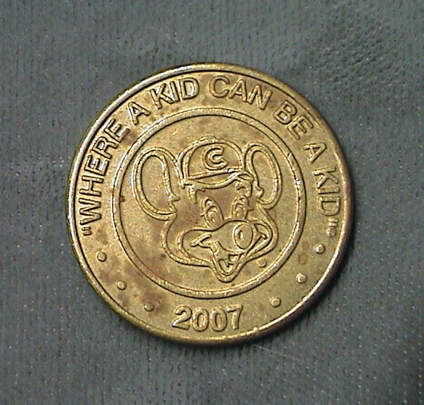 2007 Chuck E Cheese Gaming Token Chip Arcade Amusement Coin Pizza Time ...