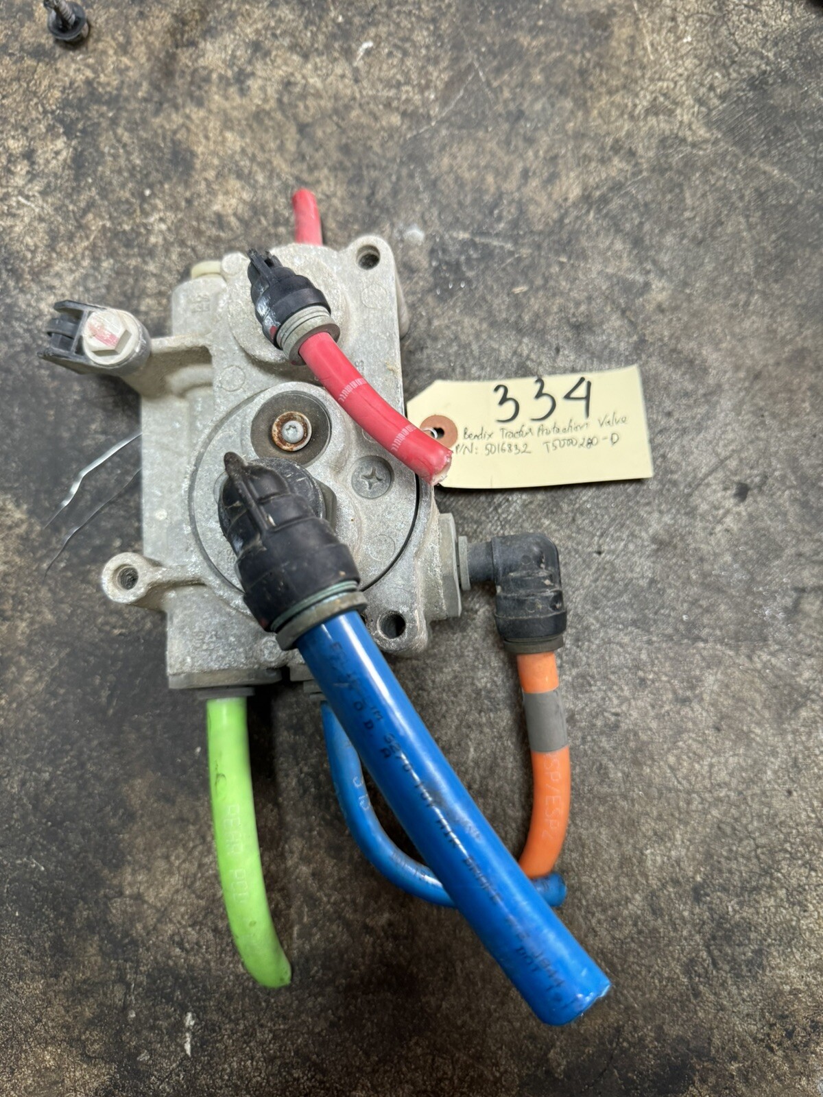 TRACTOR PROTECTION VALVE BENDIX 5016832 T-5000280-D for sale online | eBay