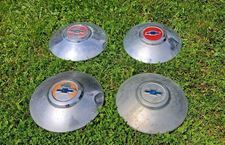 Set Of 4 1949-1950 Chevy Hubcaps 49 50 Chevrolet Styleline Deluxe ...