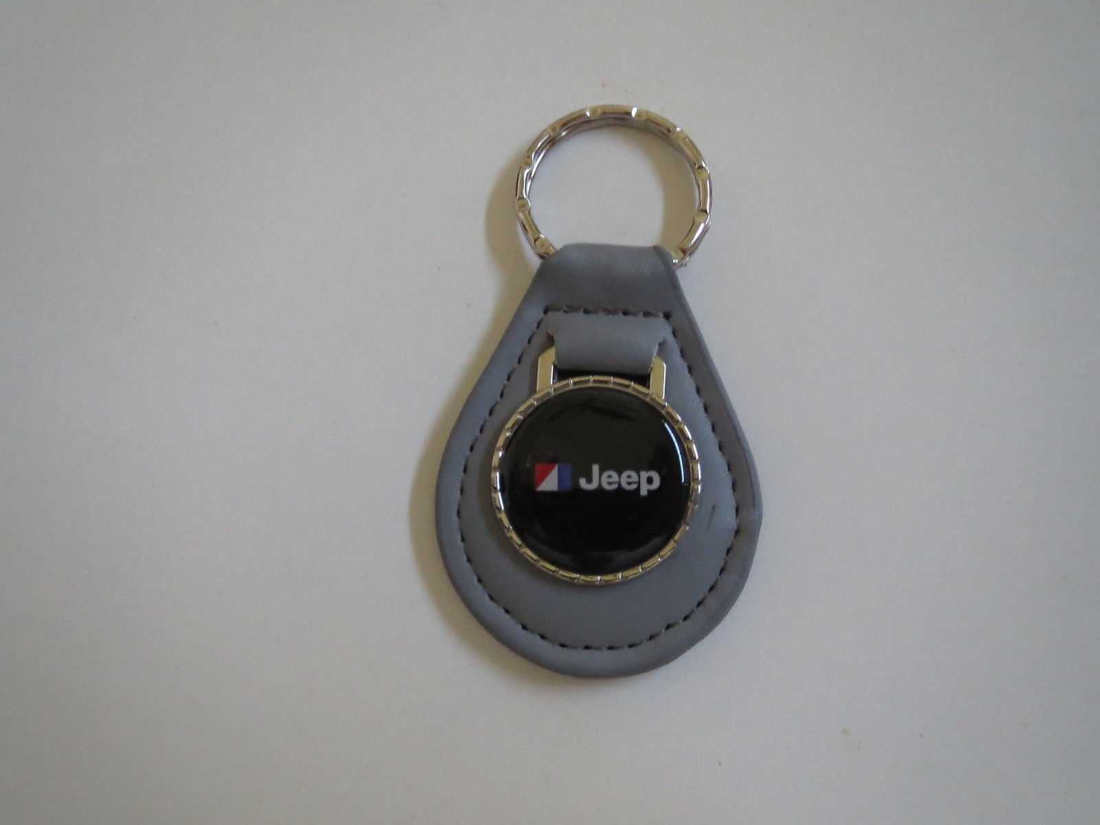 AMC JEEP CHEROKEE WRANGLER WAGONEER CJ-5 CJ-7 WILLYS KEYCHAIN KEYRING ...