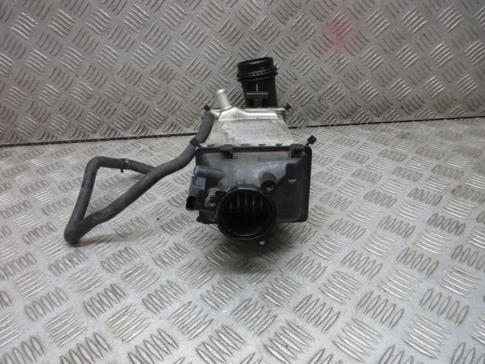 2021 SEAT LEON 1L TSI DLAA INTERCOOLER 05C145785C OEM | eBay UK