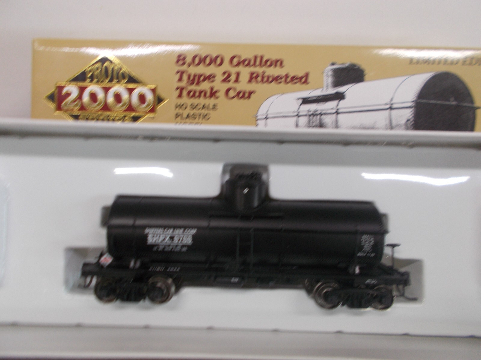 PROTO-8,000 GALLON TYPE 21 RIVETED TANK CAR #SHPX 8788- HO SCALE | eBay