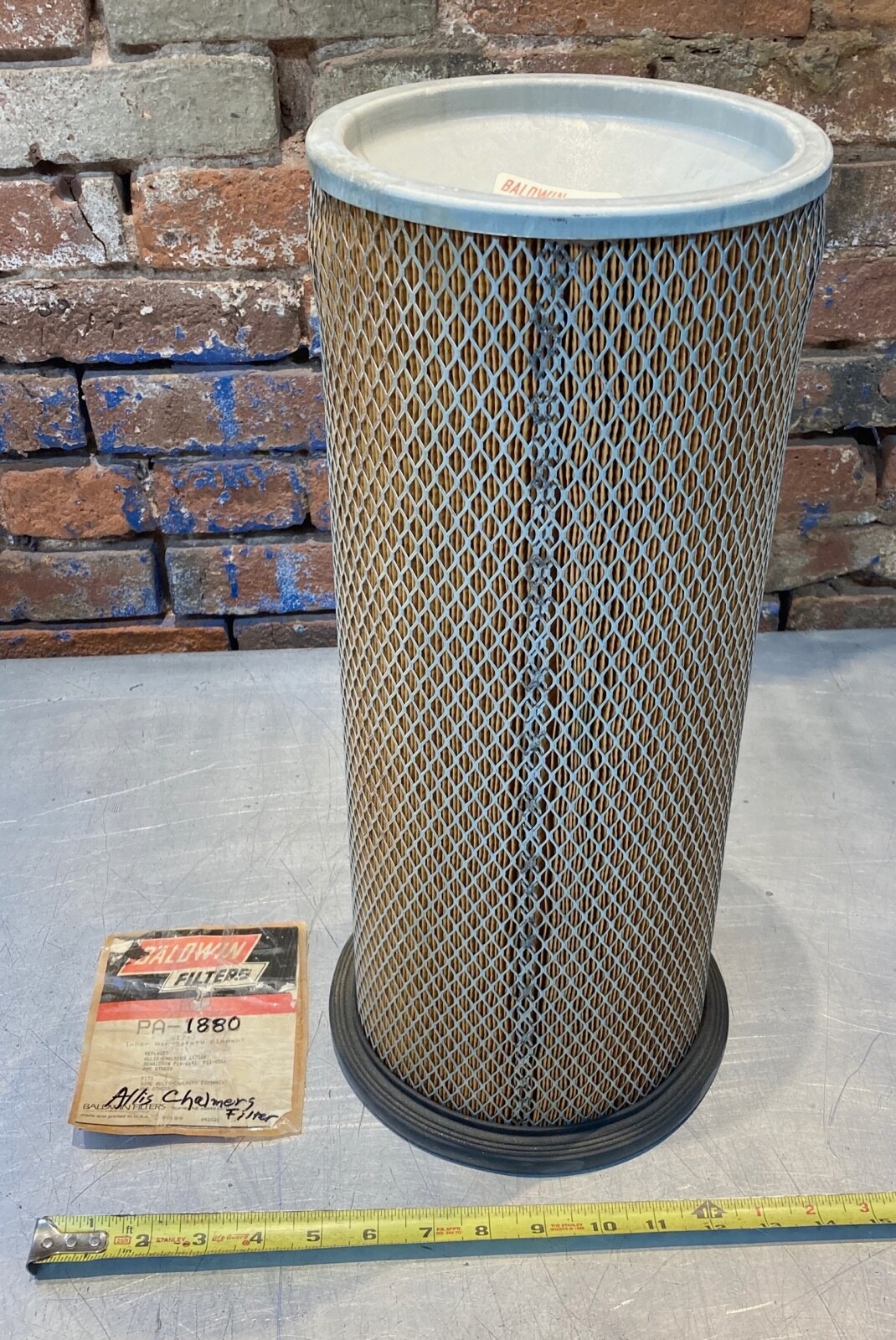 BALDWIN PA1880 - Air filter cross reference