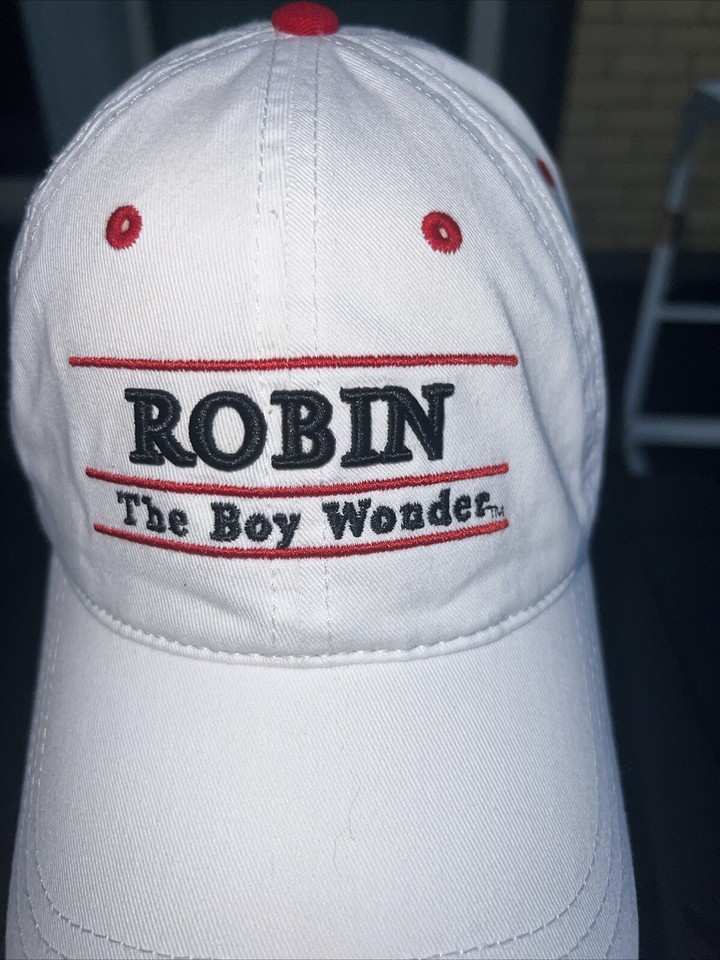 Robin the Boy Wonder White Hat Cap W Red Robin Emblem & Accents Six ...
