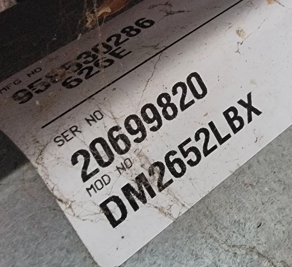 DM2652LBX OR RM2652 Freezer Door. Raised Panel | eBay