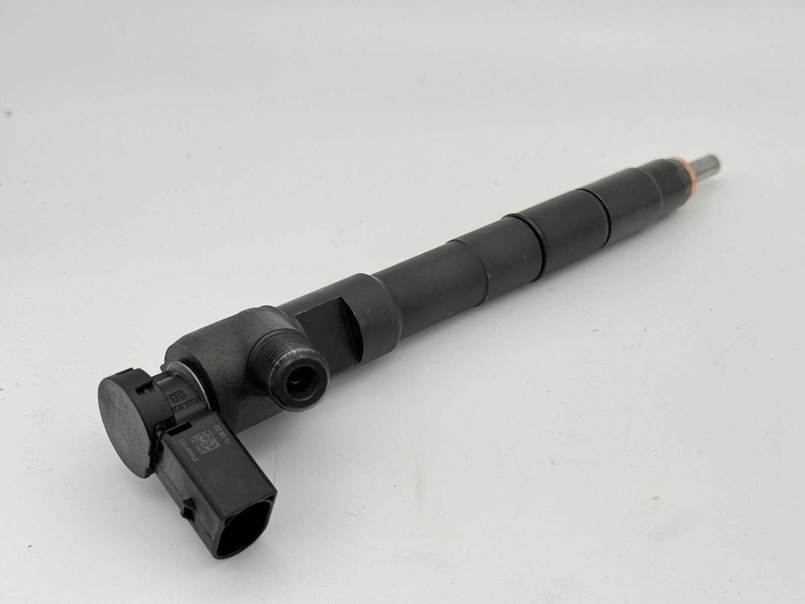 4x Fuel Injector Nozzle 28565337 04l130277bb VW Bus AUDI Seat SKODA ...